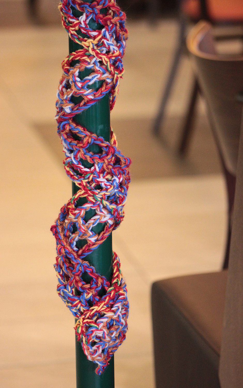 Ristiin rastiin: Neulegraffitit ABC Teivo 1