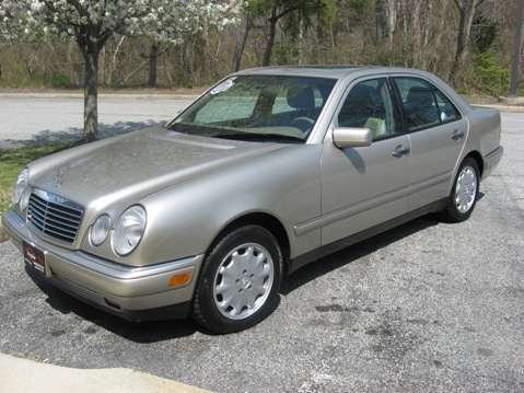 1998 Mercedes Benz E320