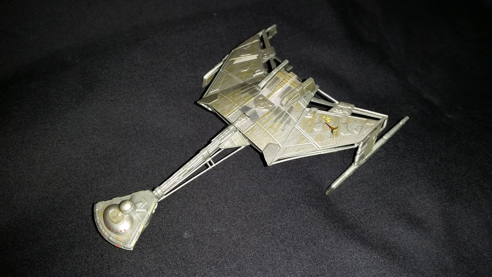 Deep Space Pat: EMvTW Extra 21 - Klingon D4 Concept (D'ama Class)