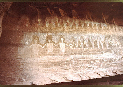 Rock Art Blog: DANCING FIGURES: