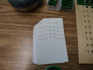 montessori magic: Math ~ The Unit Division Board
