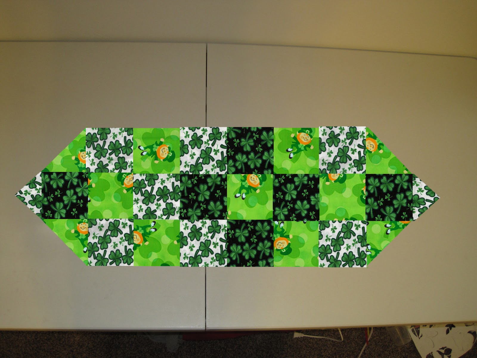 A Friend or Two: St Patrick's Day Table runner