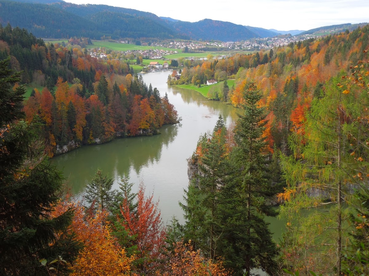 Images de voyages des Senn: Le Locle ... et le Doubs (rivière)