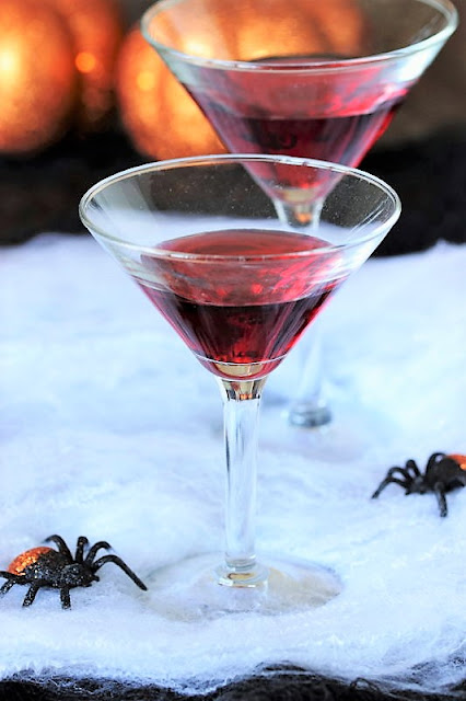 Spider's Kiss Cocktail | The Kitchen is My Playground