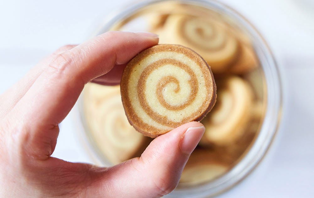 dailydelicious: Coffee Pinwheel cookies