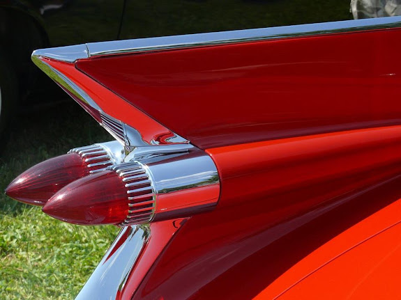 Wagnabbit: Tale of the tail fins defines 1950s car culture