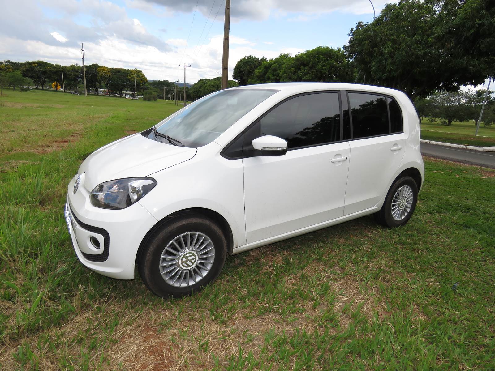 Volkswagen Up! TSI com 10.000 Km de uso - impressões