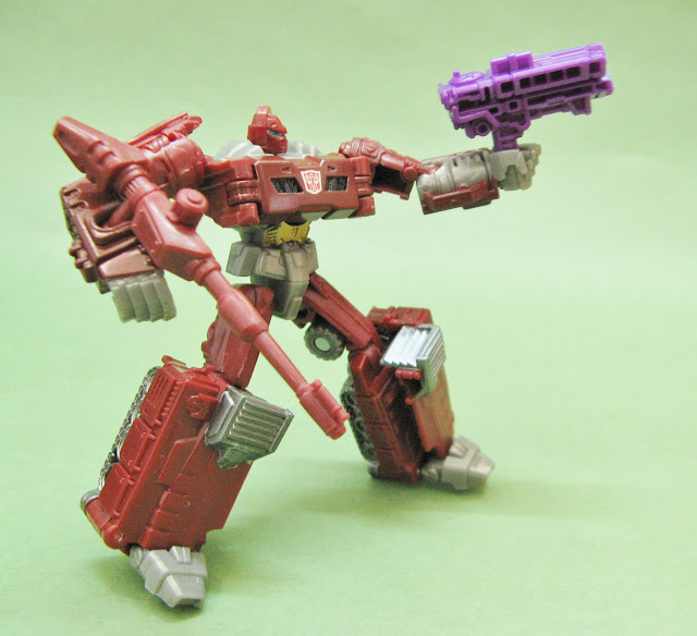 Transformers Generations Combiner Wars Legends class WARPATH IDW 變形金剛世代 ...