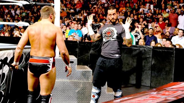 WWE In live!!!!: DANIEL BRYAN vs KANE