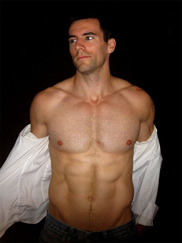 Favorite Hunks & Other Things: Monday, September 30, 2019