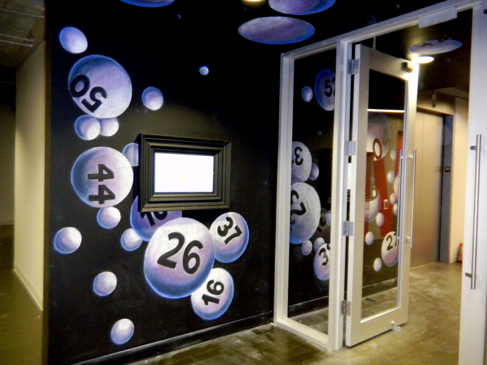 Chalk Art Mural: Chicago Ad Agency woos the Illinois Lottery