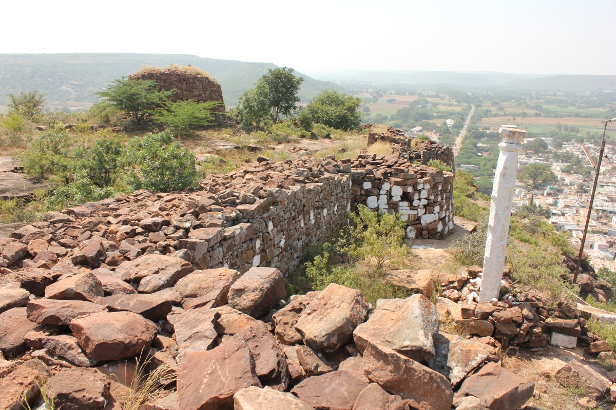Journeys across Karnataka: Gudur Fort