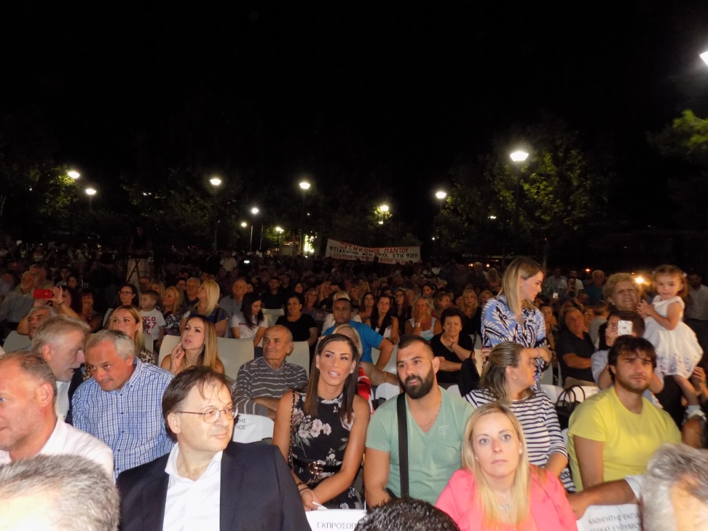 Χαρακτηριστικά στιγμιότυπα και αναμνηστικές φωτό από την Ορκωμοσία της ...