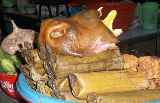 Cingur Sapi, Bahan Pilihan Kuliner Lezat Khas Surabaya - firmankasan.com