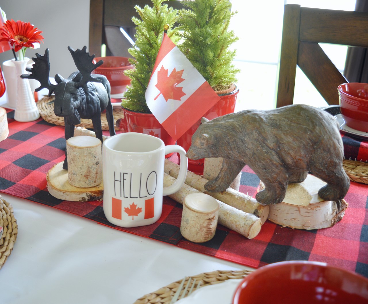 Dining Delight: Woodland Themed Canada Day Tablescape