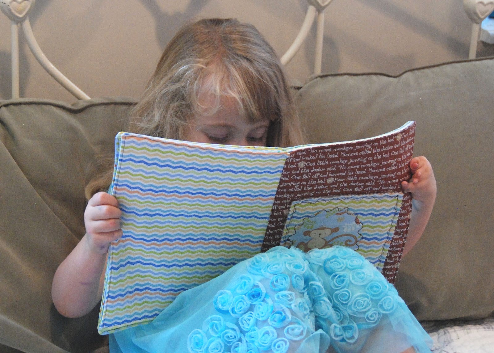 All Things Belle: Little Monkey Counting Book - Tutorial