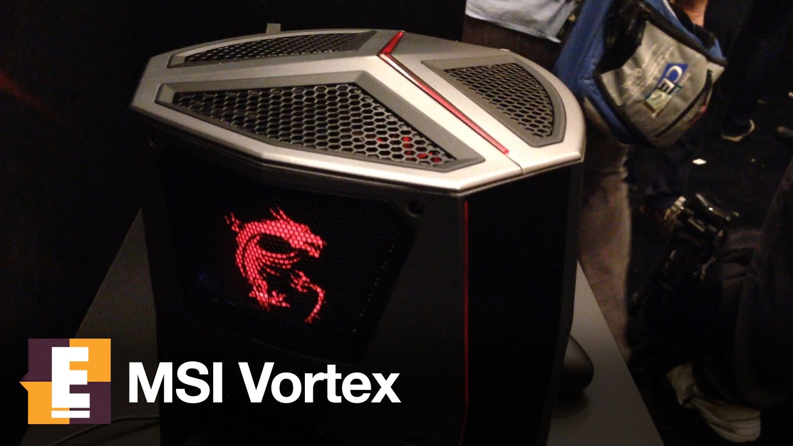 MSI Vortex Cylinder Gaming de PC disponible en los EE.UU. - Play With Me