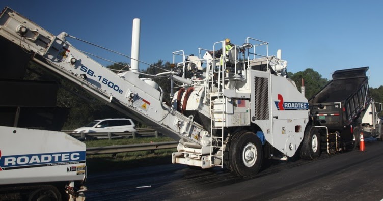 Asfalto de Qualidade: Veículo de transferência de material (asfalto)