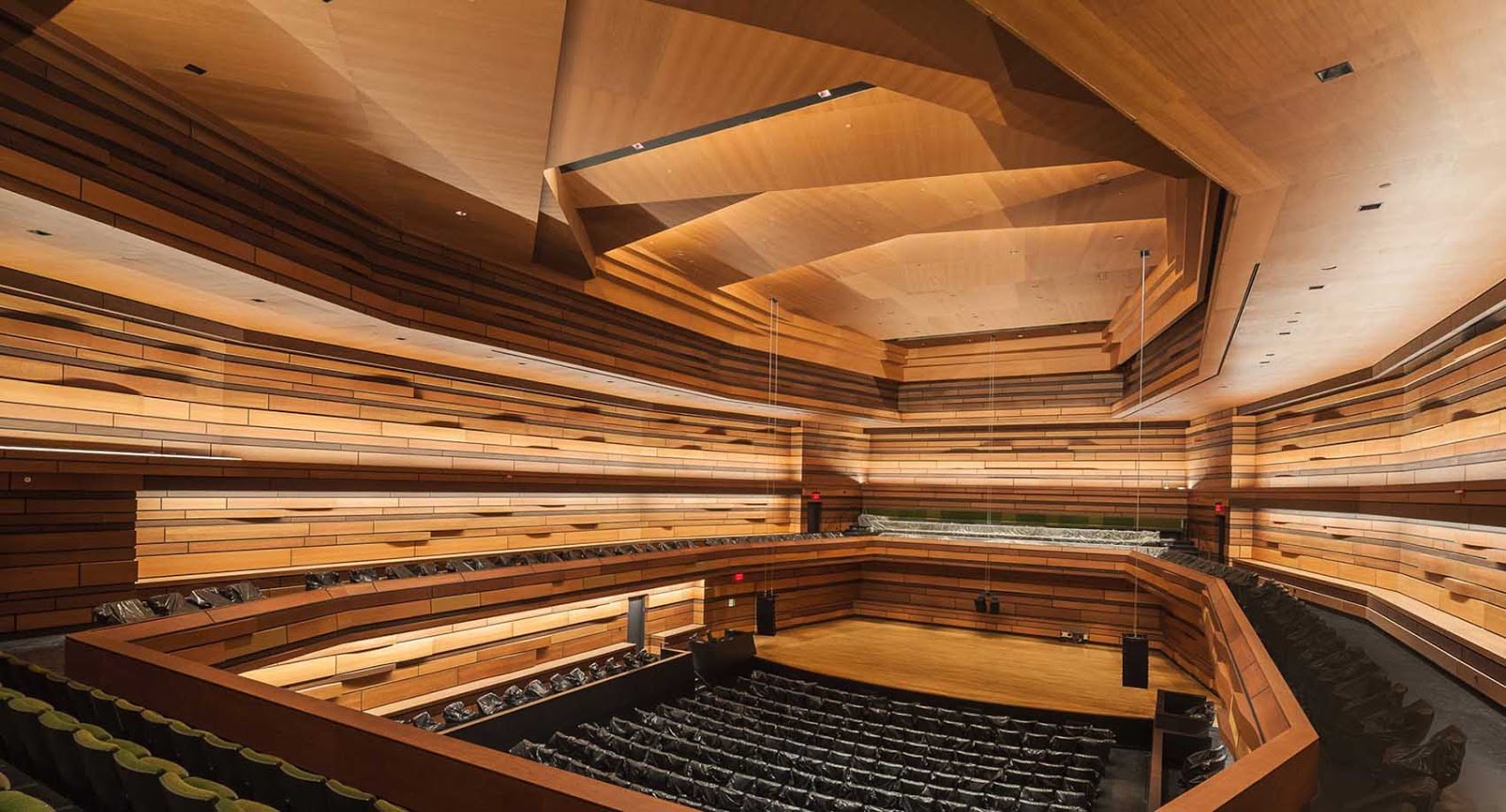 The Perfect Architecture Company: Playing Music Loudly in Architecture