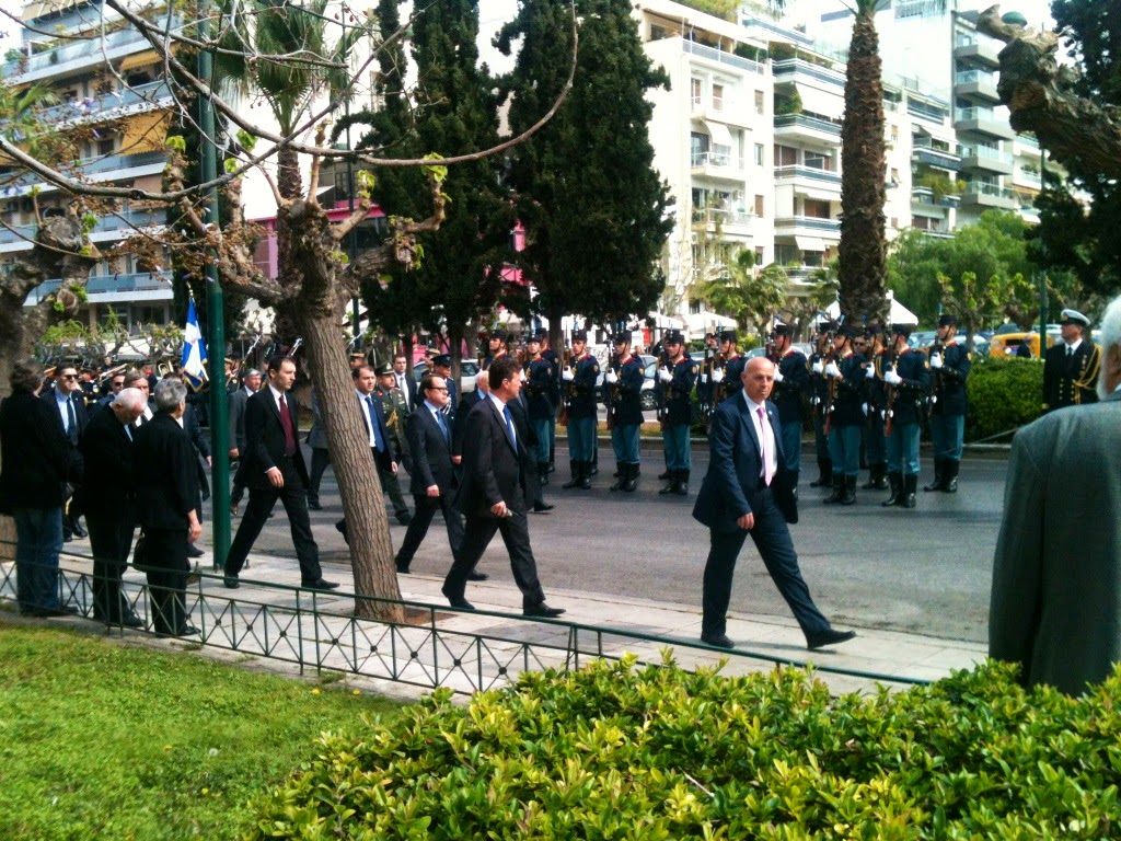 Ελληνικός Πολιτιστικός Όμιλος Κυπρίων Ελλάδος (Ε.Π.Ο.Κ.): Τιμήθηκε ο ...