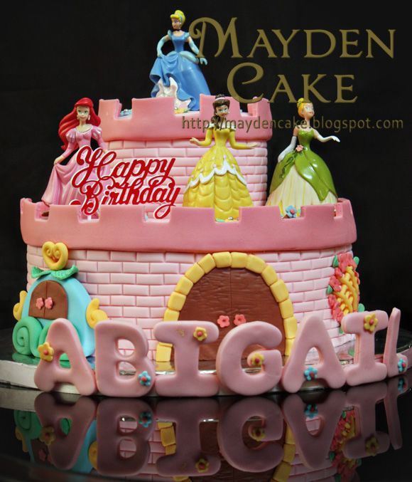 Mayden Cake & Personalized Gifts: Disney Princess Cake for Abigail's ...