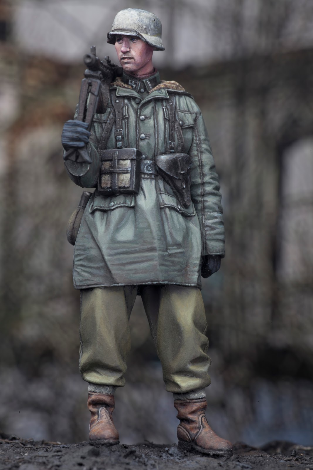 PERSPECTIVES IN MINIATURE: Alpine Miniatures - Waffen-SS MG Team ...