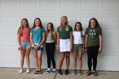 Jon Palmer Family: Izzy in middle school