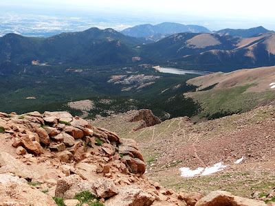 Summiting Pikes Peak via Barr Trial | Where My Feet Wander
