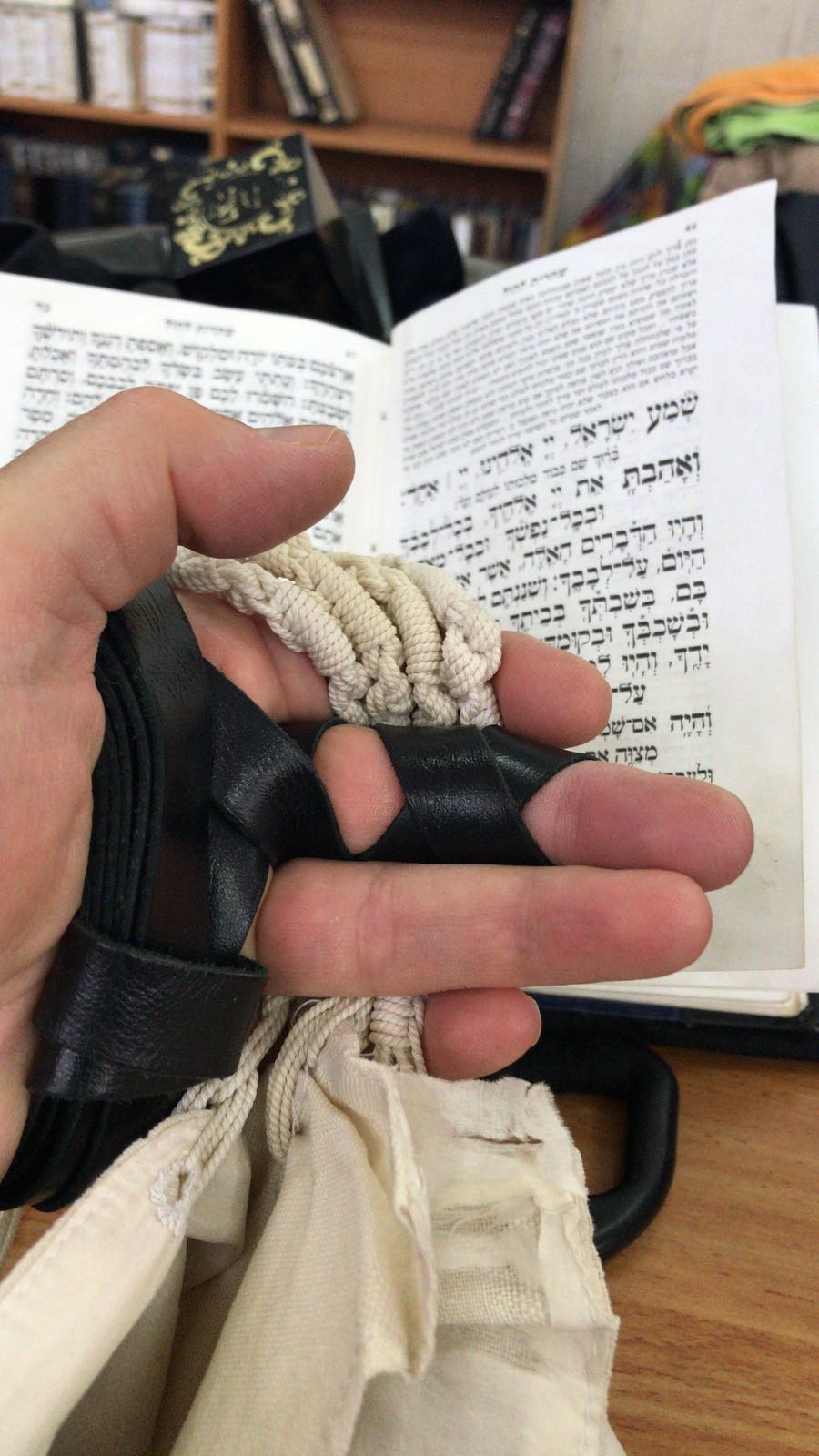 LOS 32 MANANTIALES: 52 Vaielej - Y Fue Moshe - Shabat teshuva - Iom Kipur