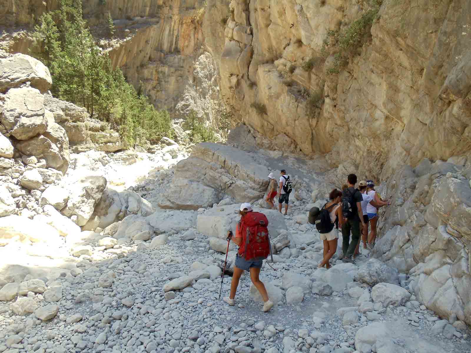 Με τον ΦΟΠ στα βουνα: ΦΑΡΑΓΓΙ ΣΑΜΑΡΙΑΣ (φωτο)