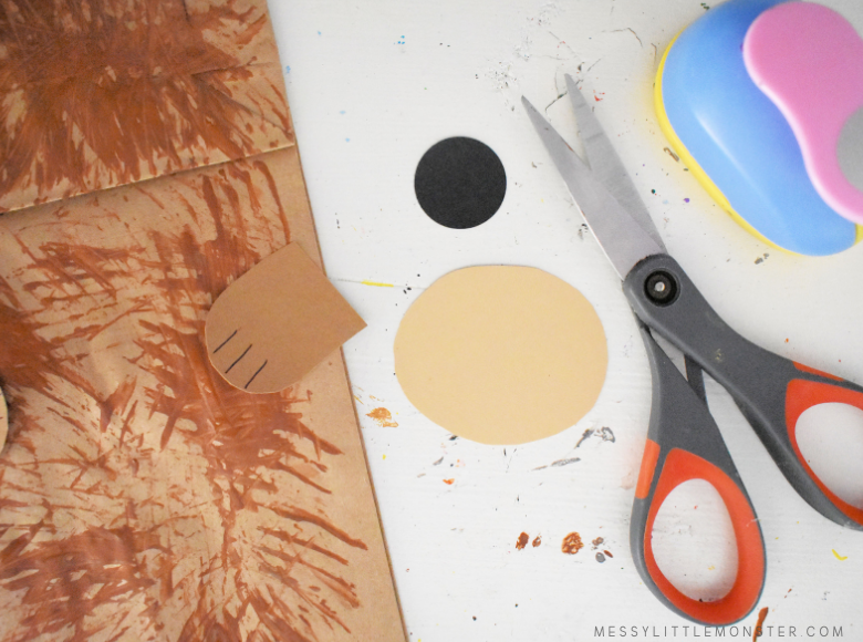 Paper Bag Bear Craft - How to Make Bear Paper Bag Puppets - Messy ...