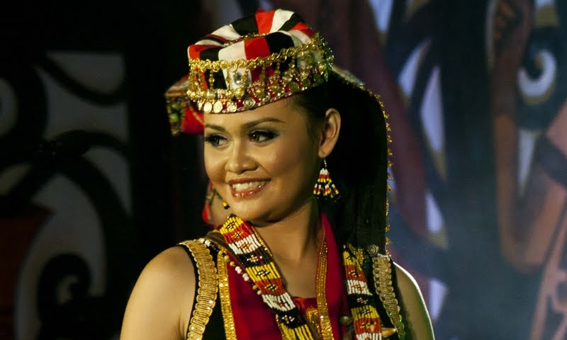 Visit Kuching Today: Annah Rais Bidayuh Longhouse and Hot Spring