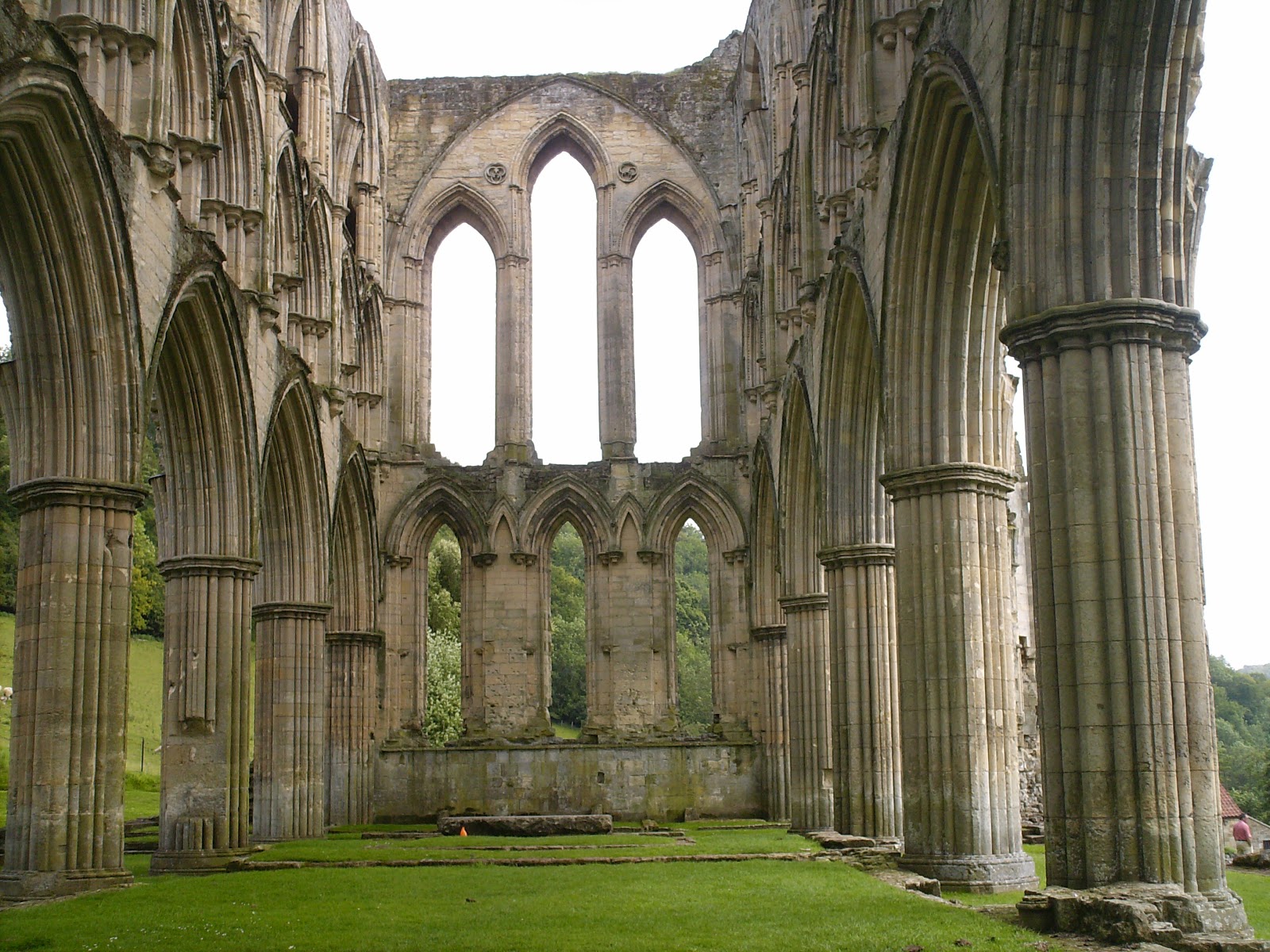 FLY HIGH!: UK JULY 2011 - ABBEYS & CATHEDRALS WITH KINGSBRIDGE IN MIND