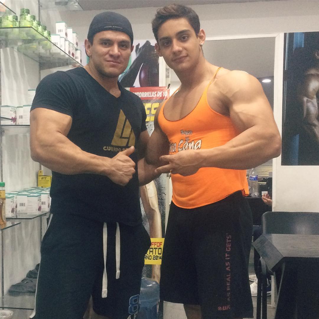 the beauty of male muscle: Jaimie