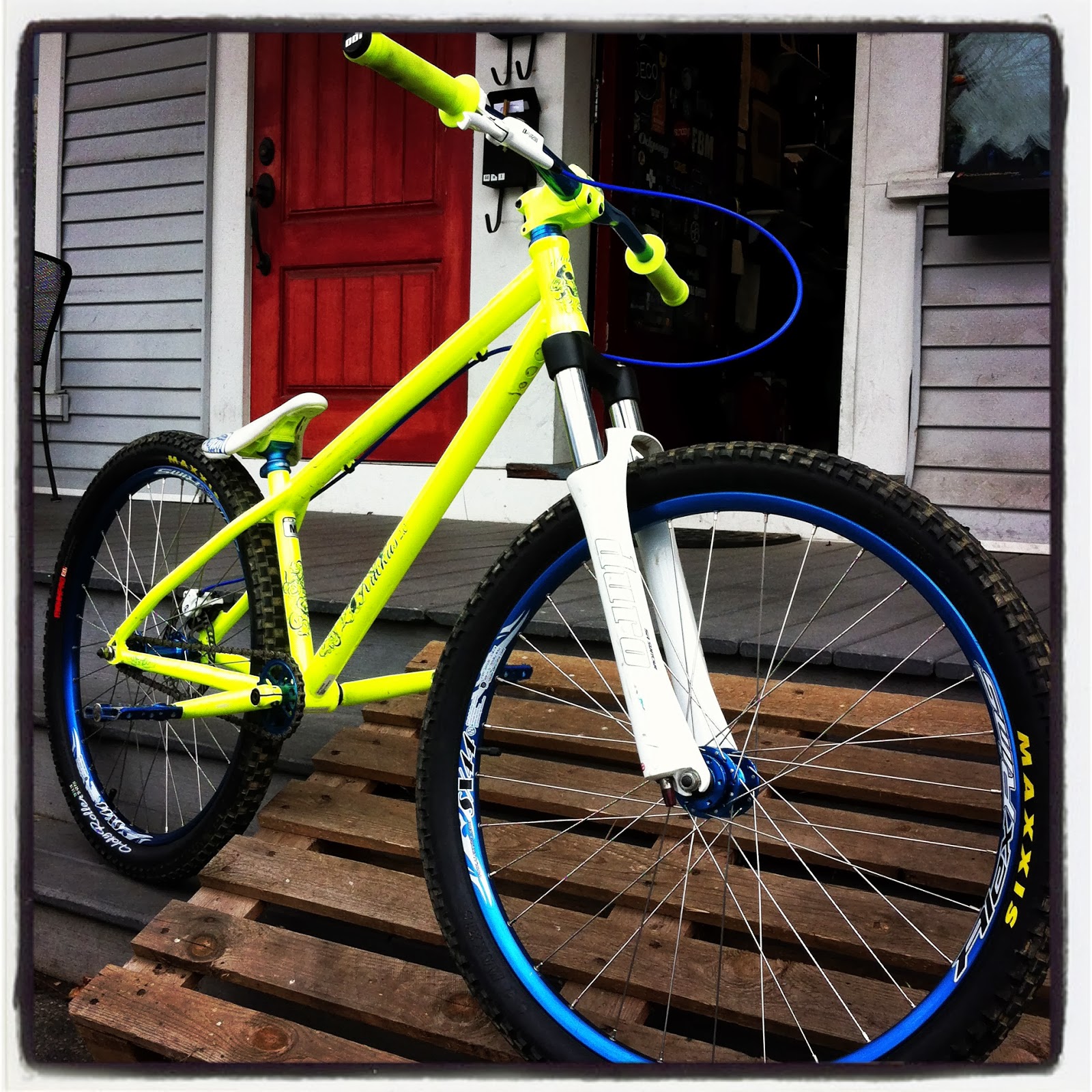 Full Circle Bike Shop: Big Bikes