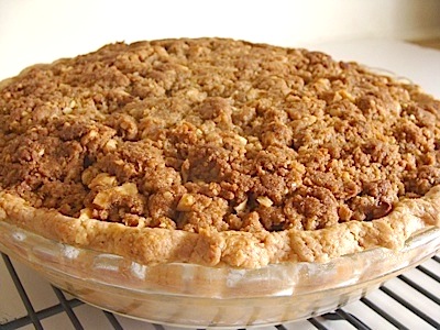 I'm Turning 60...: Mock Apple Pie / Ritz Cracker Pie - Margaret Ullrich