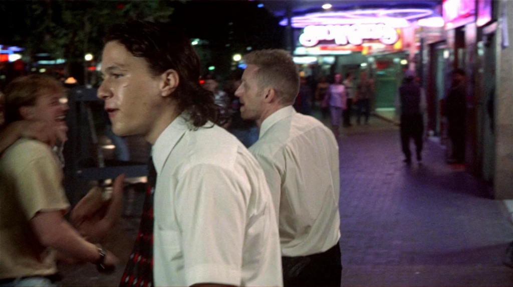 Two Hands 1999 İki El