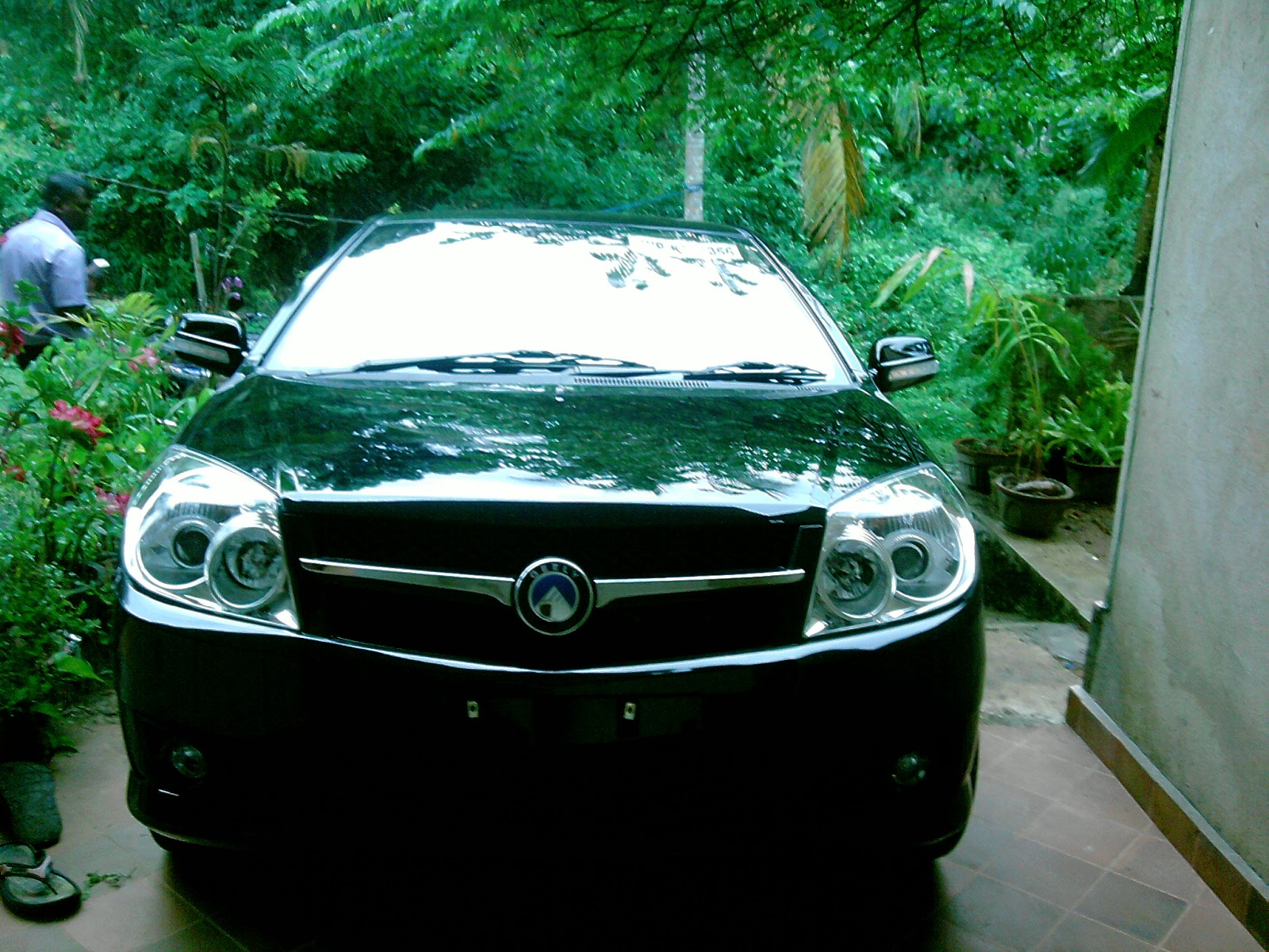 FUTURE DREAM WAYS: Micro Geely Mx7 Mark 2 Black color