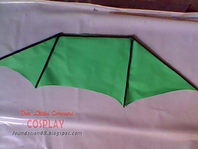 OUR LITTLE CORNERS: How To Make Dragon Wings