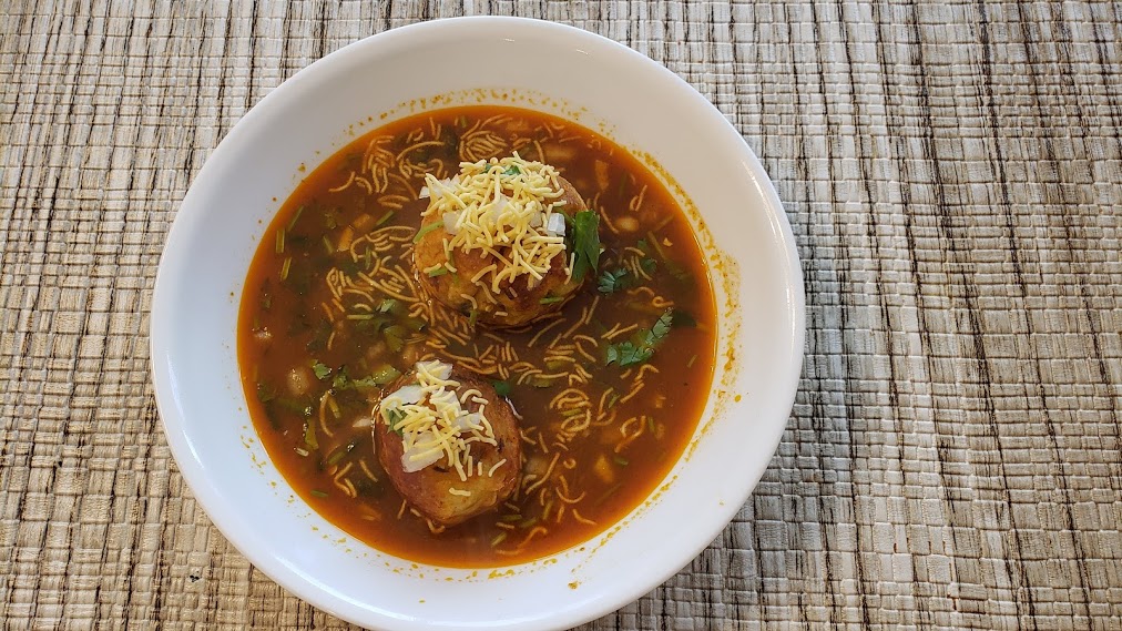 HCF: Not Fried Kolhapuri Kat Vada