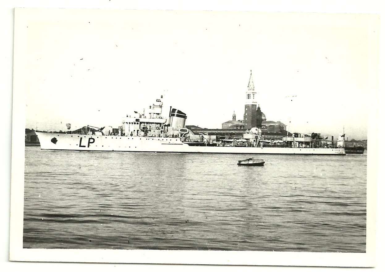 Foto Navi Militari Italiane: Cacciatorpediniere Lampo a Venezia