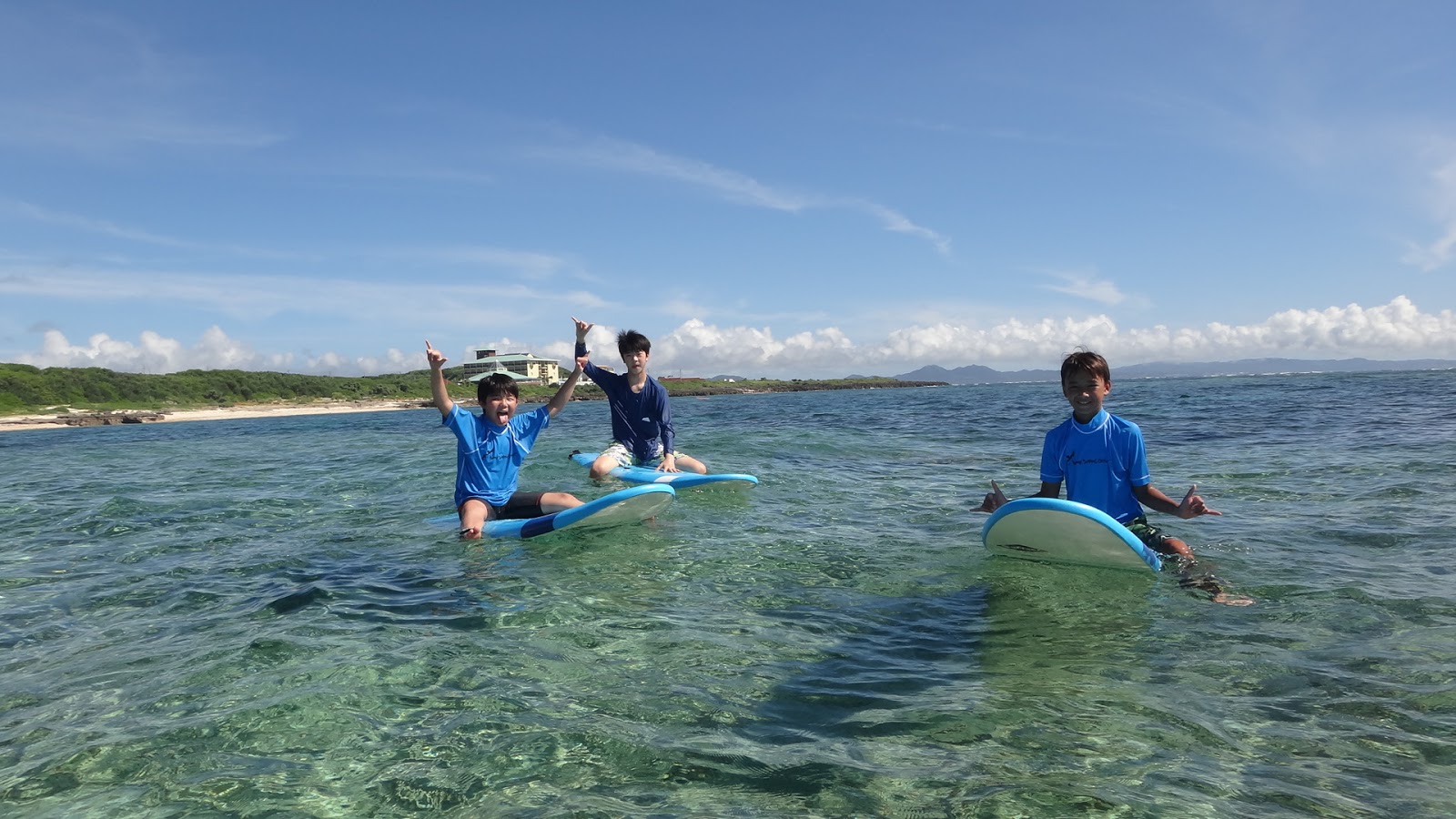 Happy Surfing Okinawa