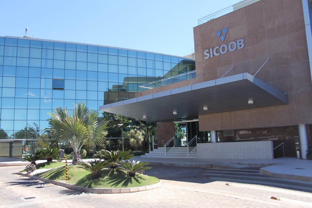 Sicoob DFMil faz parte da terceira maior rede de atendimento do Brasil