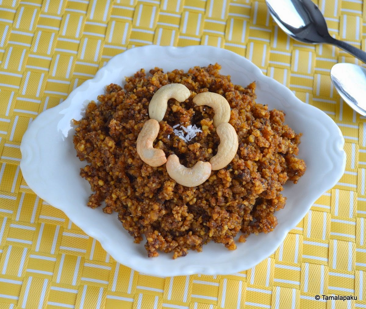 Ukkarai - A Tirunelveli Delight ~ Tamalapaku