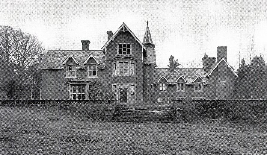 Landed families of Britain and Ireland: (399) Barnett of Glympton Park