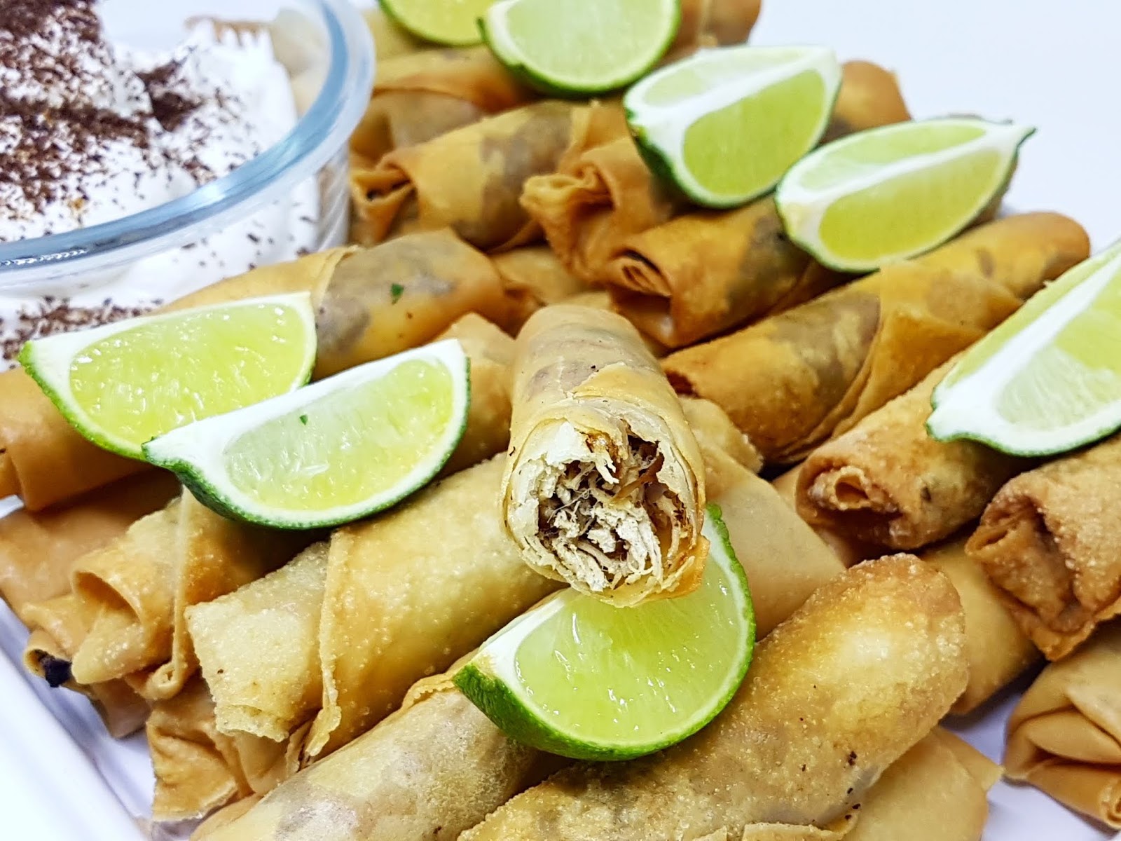 Maryam's Culinary Wonders: 1387. Chicken Musakhan Spring Rolls