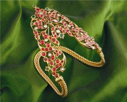 Bridal golden Armlet