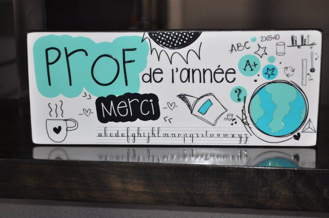 Idées cadeaux à offrir aux enseignantes/éducatrices