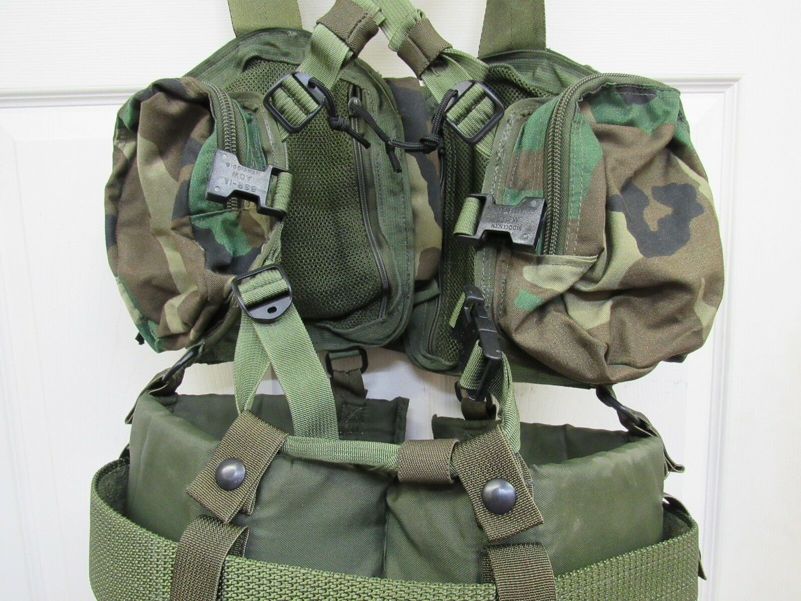 Webbingbabel: London Bridge LBT-1879A Woodland Split Front Chest Rig