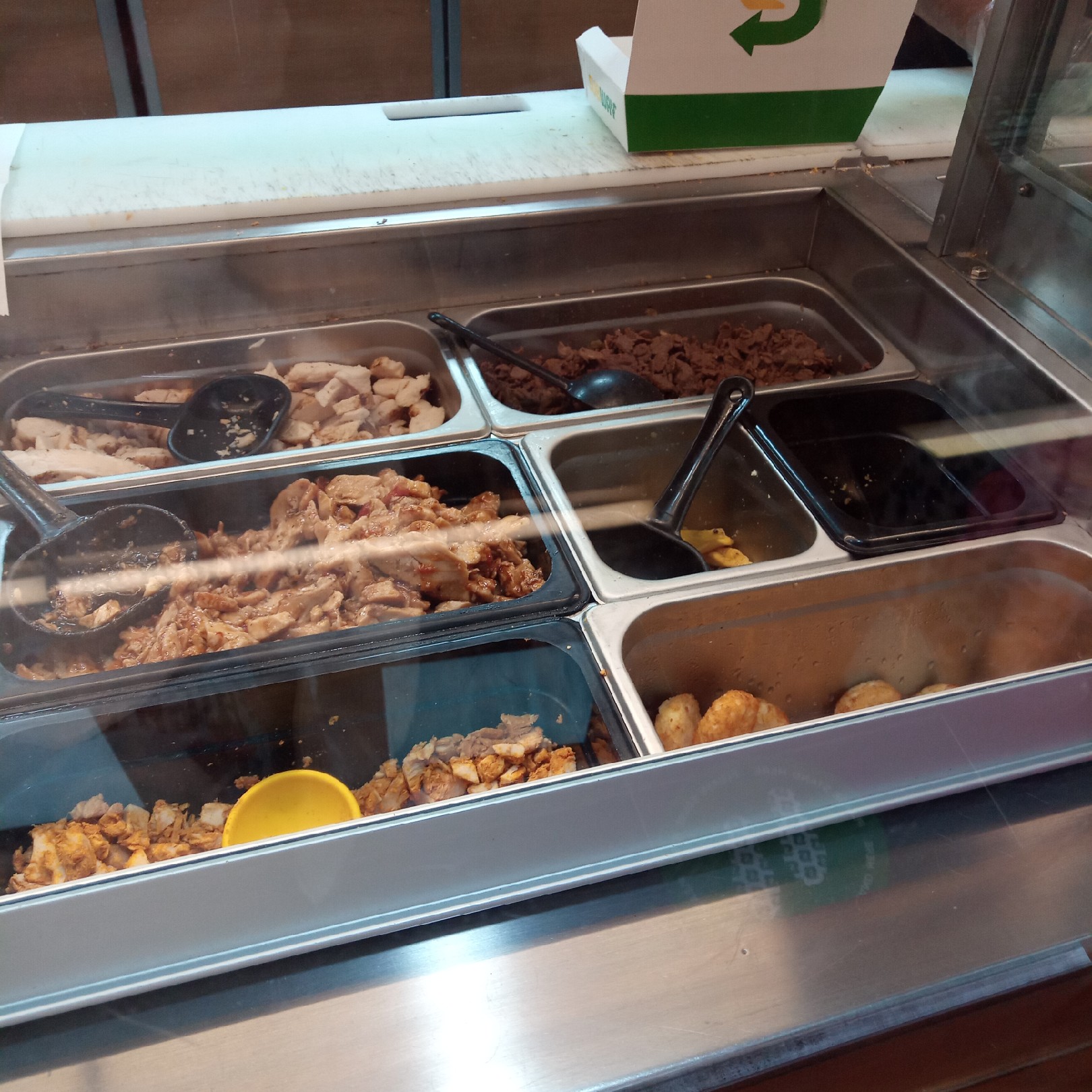 Supersupergirl's dining reviews: New Nacho chicken bites from subway